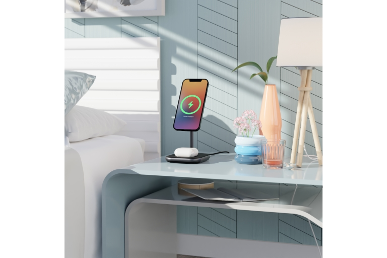 Buy Cygnett MagDesk 2-in-1 Magnetic Wireless Charger | Harvey Norman AU