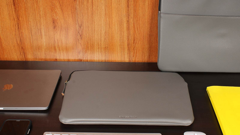 Buy SwissTech 14-inch Slim Sleeve Laptop Case | Harvey Norman AU